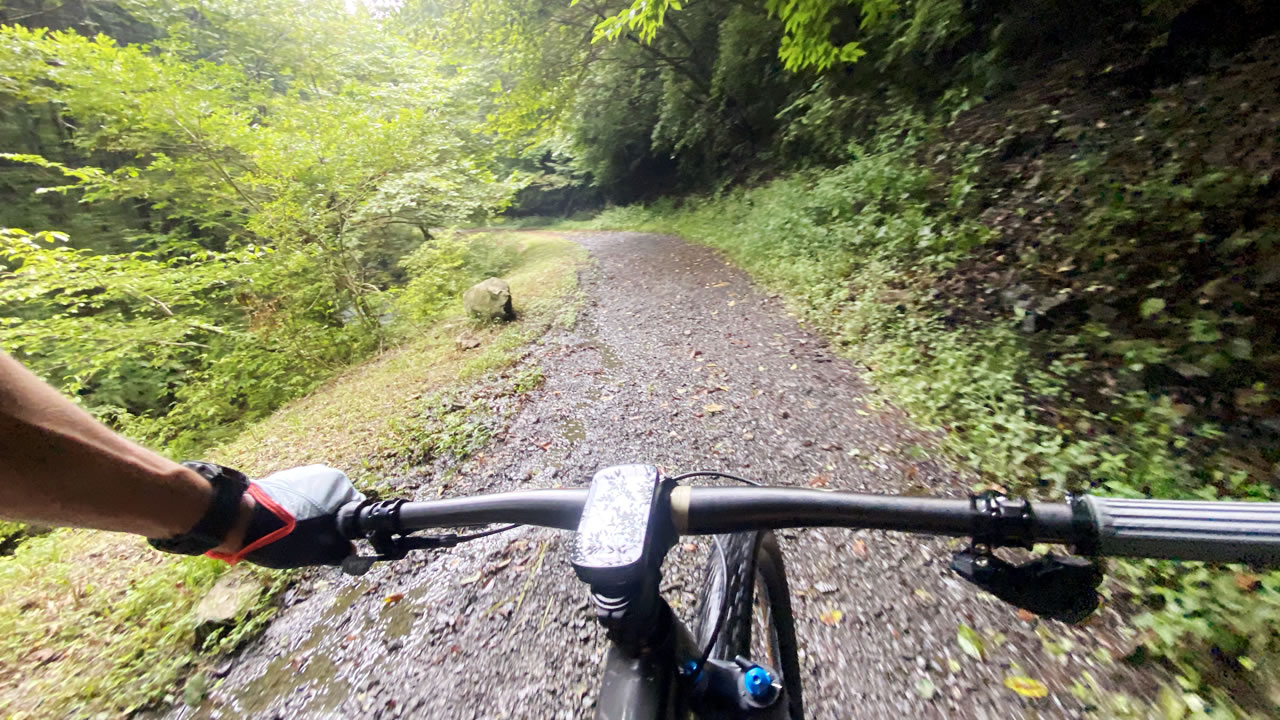 ロードバイクにハマって7年で興味の幅はMTB→登山へと正常進化!? 途切れた都道・都道201号線の謎を探る | Boriko Cycle｜ロードバイク ＆ マウンテンバイク ブログ