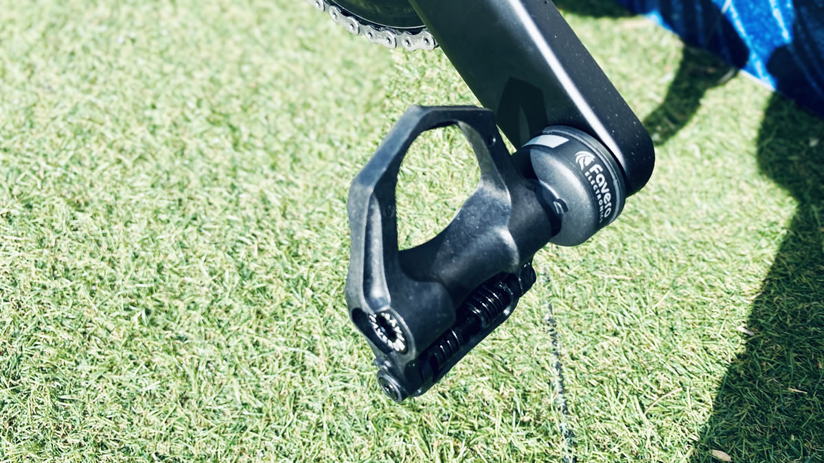 ZWIFT界隈で絶賛のAssiomaの実力やいかに！？ TCRのパワーメーターにFaveroのペダル型パワーメーターを選んでみた結果・・・ | Boriko Cycle｜ロードバイク ...